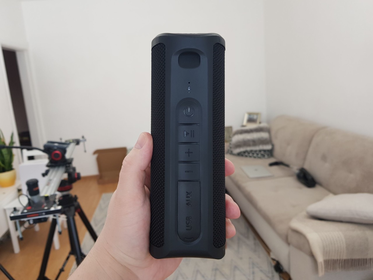 Zenbre Z4 Bluetooth Speaker Review - True Stereo Separation for less ...