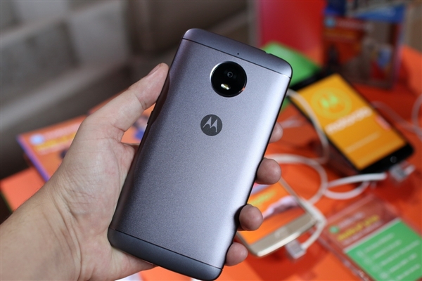 Key Features of Motorola’s 2018 Smartphones Leaked; 2018 Moto C, C Plus ...