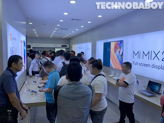 Xiaomi's First Official Mi Store In The Philippines Opens Its Doors ...