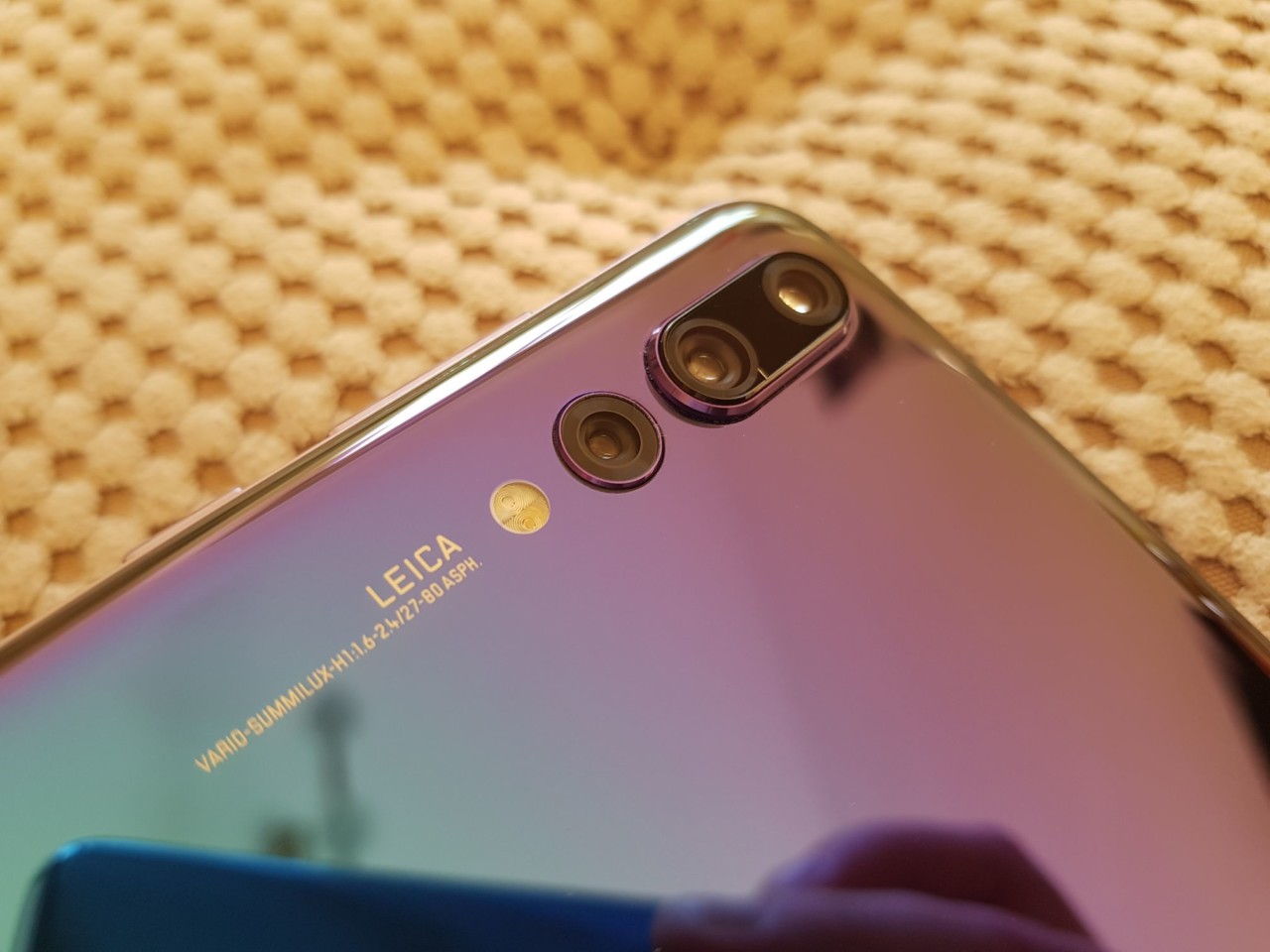 Huawei P20 Pro Hands on Review - A Very Impressive Smartphone with 3 ...