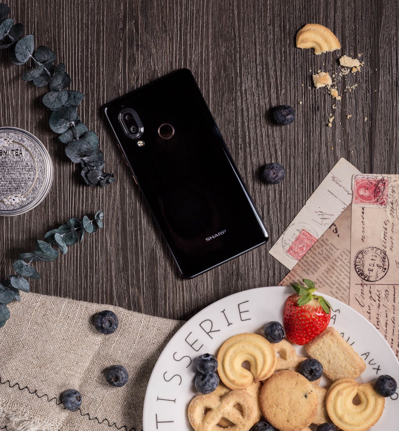 Sharp Aquos S3 Official Images, Hands-On Photos Appear Ahead of March ...