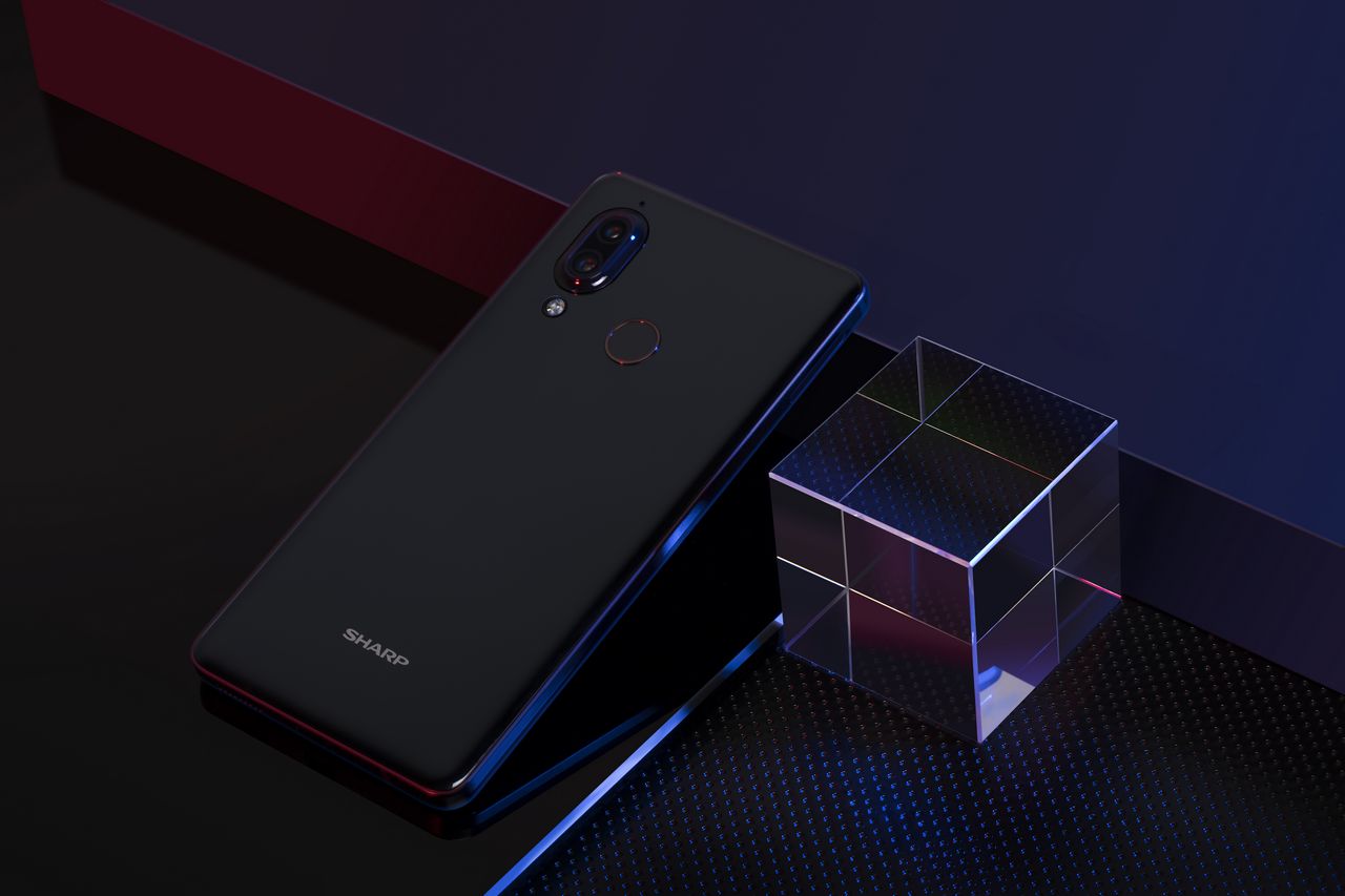 Sharp Aquos S3 Official Images, Hands-On Photos Appear Ahead of March ...