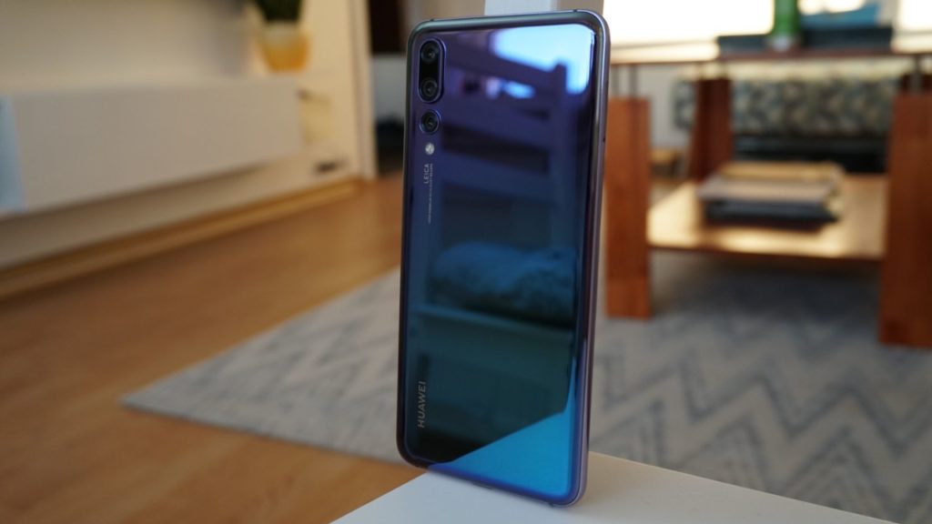 Huawei P20 Pro Hands on Review - A Very Impressive Smartphone with 3 ...