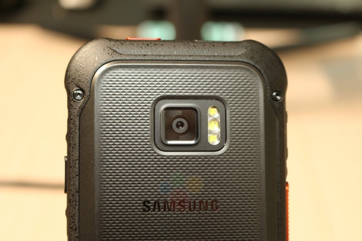 Alleged Samsung Galaxy XCover 5 Shows Up With A Triple LED Flash ...