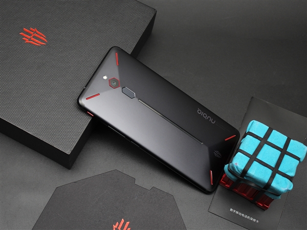 Nubia Red Magic Gaming Phone Unboxing: We Just Can't Help Loving The ...