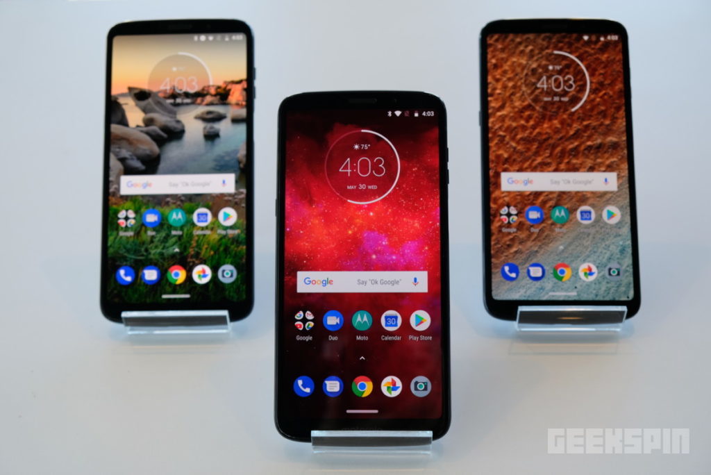 Moto Z3 Play Hands On Pictures Showcase the Sleek Glass Body & More ...