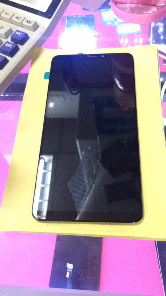 Xiaomi Mi Max 3 LCD display leaks online revealing the phone's front ...