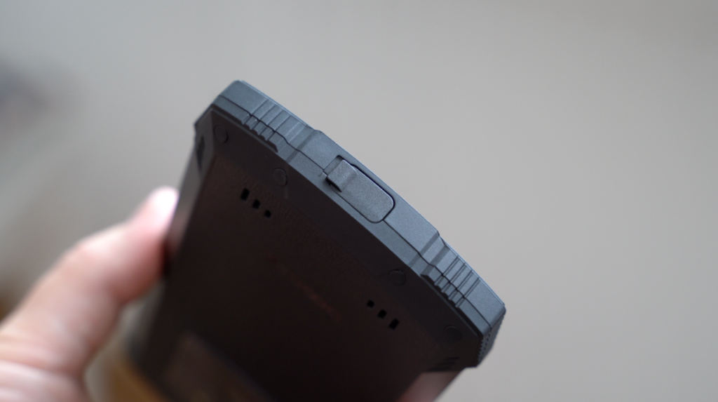 Doogee S55 Review - Quite A Good Rugged Phone With Some Flaws - Gizmochina