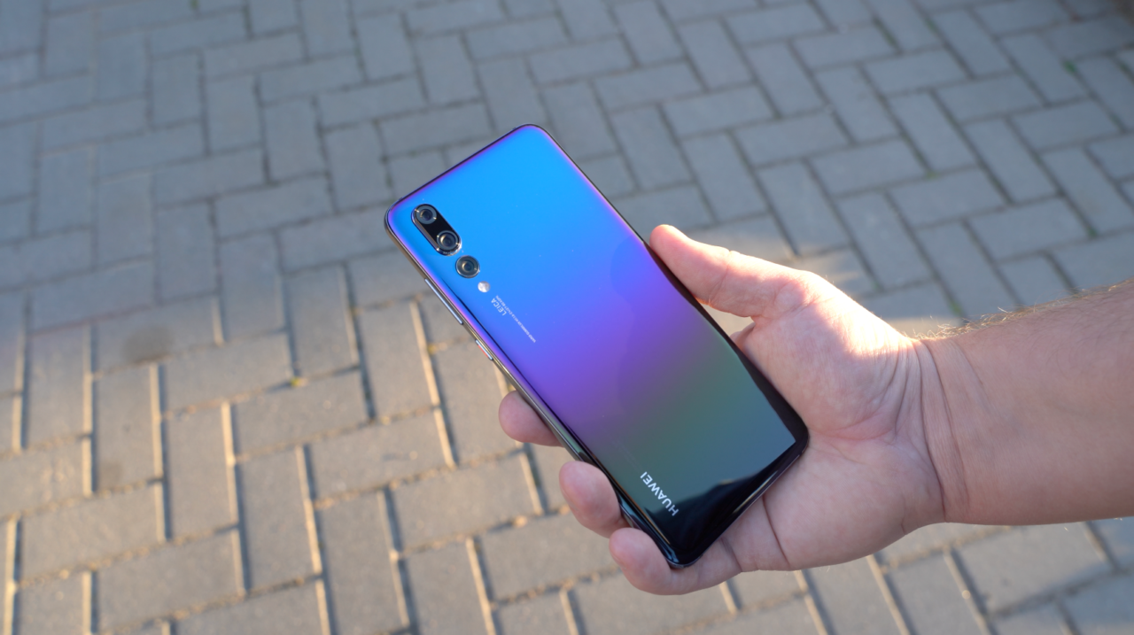 Huawei P20 Pro Morpho Aurora Review - The Next Level Gradient Color ...