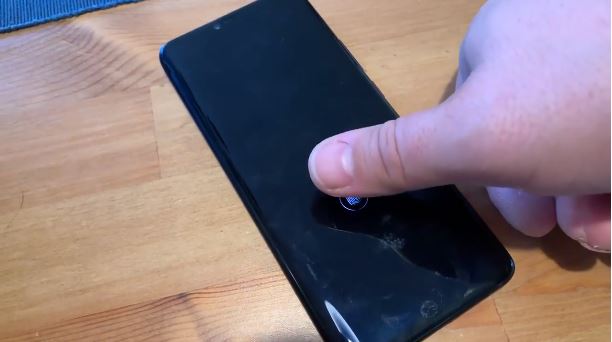 Get a glimpse of Huawei Mate 20 Pro in-display fingerprint via an early ...