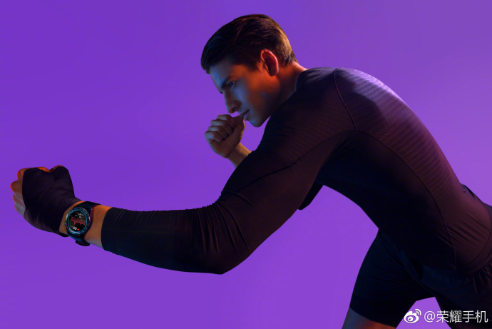 Honor Watch shown off in promotional images and new poster, supports ...