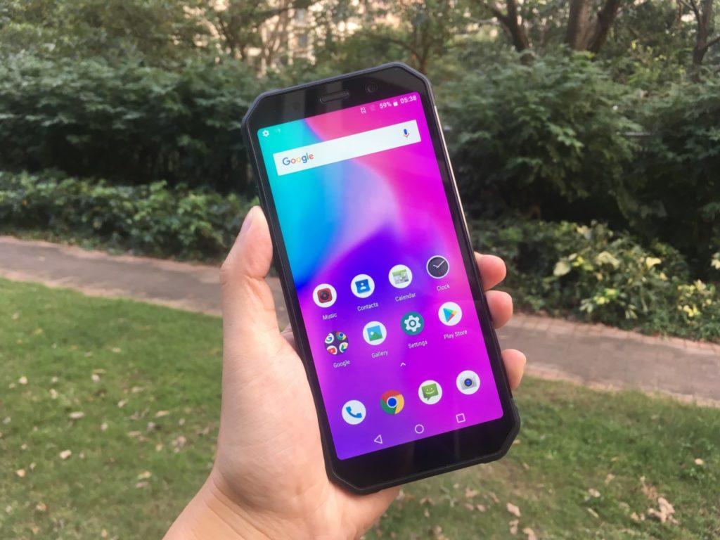 Here's AGM A9 hands-on pictures, looks good in a quick overview ...