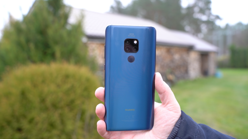 Huawei Mate 20 Review After 1 Month - Great Flagship Smartphone ...
