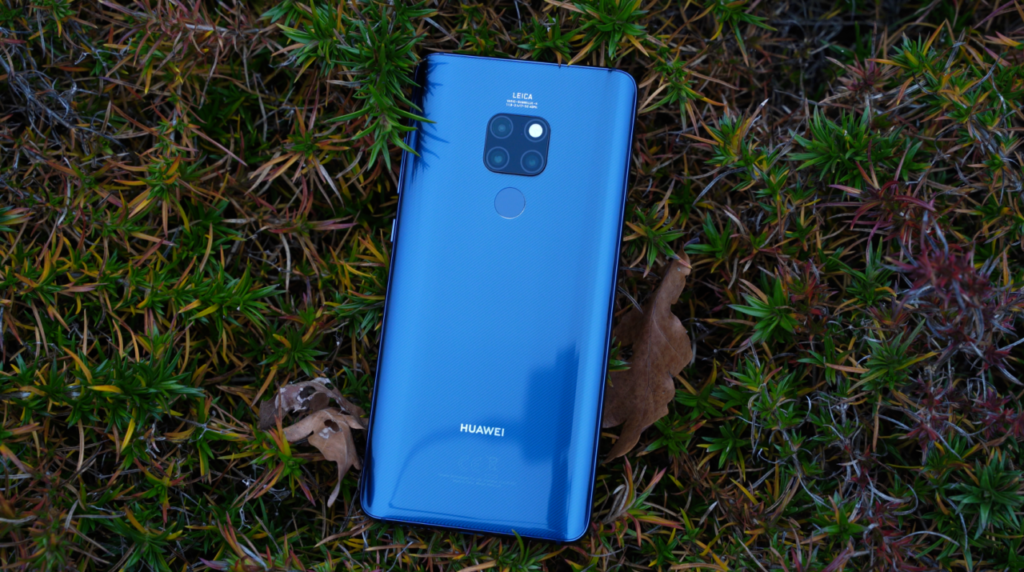 Huawei Mate 20 Review After 1 Month - Great Flagship Smartphone ...