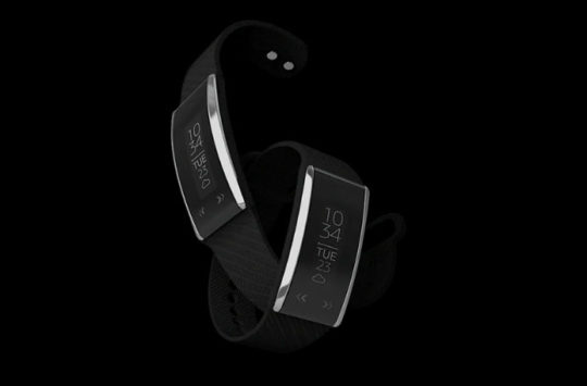 Fitbit Charge 3 with OLED display and heart rate sensor launched in ...