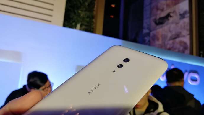 Vivo APEX 2019 hands on pictures take us into the future; Check 'em out! - Gizmochina