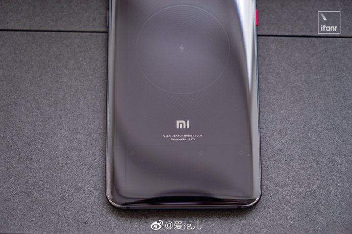 Xiaomi Mi 9 Transparent Edition in pictures: Sleek glass back design ...