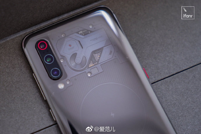 Xiaomi Mi 9 Transparent Edition in pictures: Sleek glass back design ...