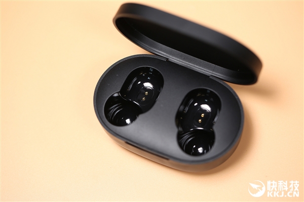 Xiaomi's latest Redmi AirDots True Wireless Earbuds in pictures ...