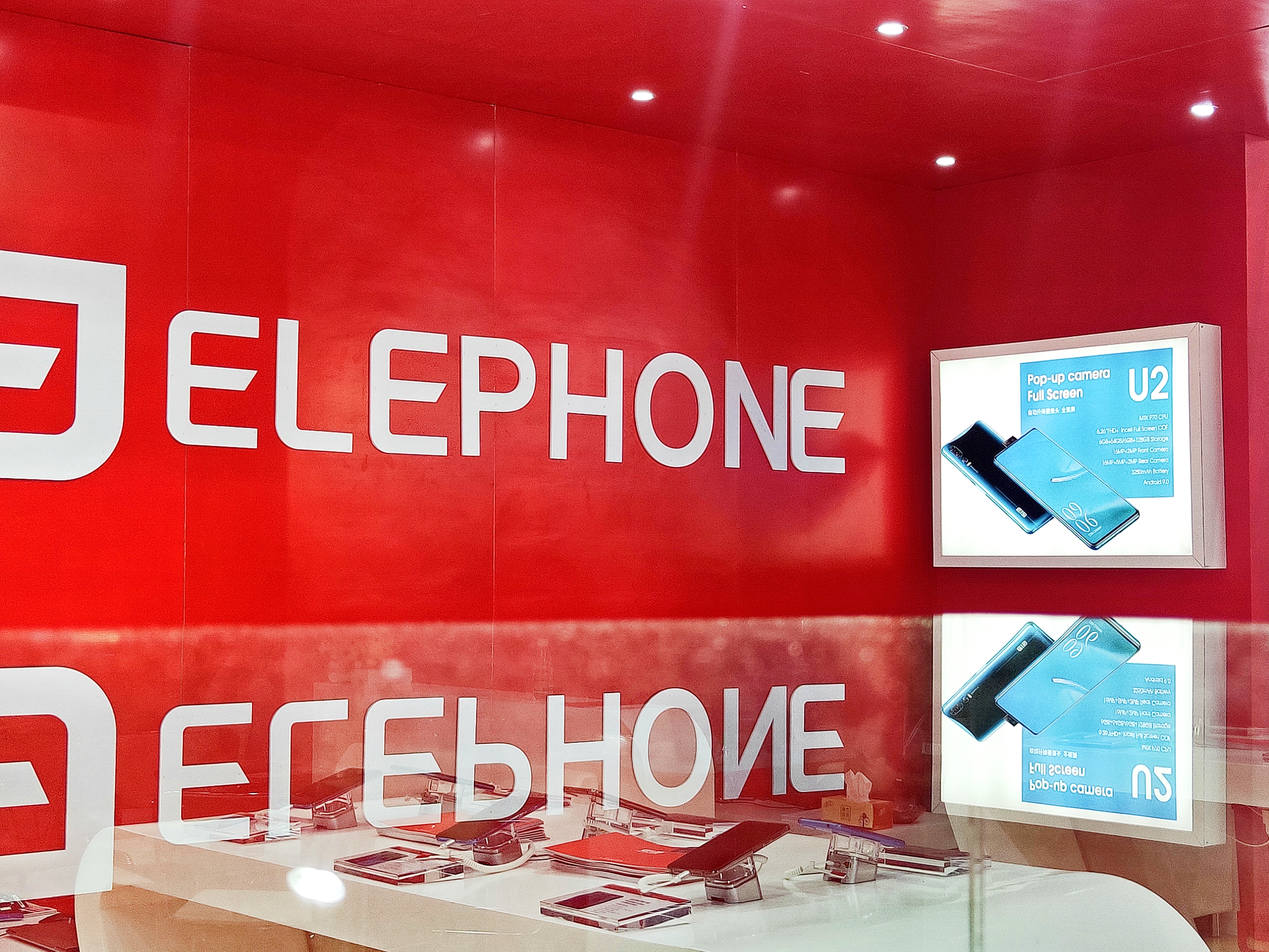 Elephone showcases unreleased smartphones at Global Sources exhibition ...