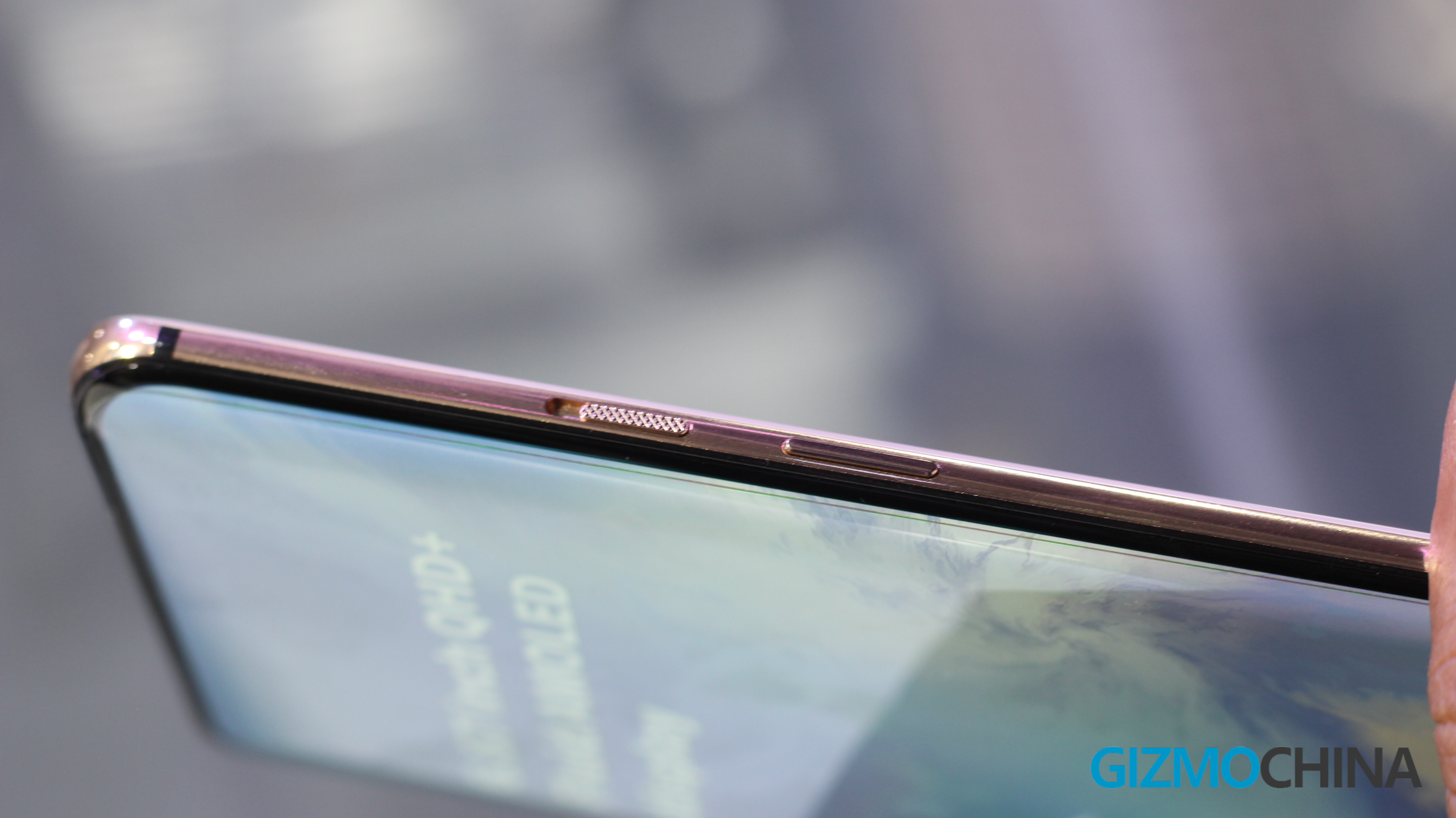 OnePlus 7 and OnePlus 7 Pro hands-on photos gives us a closer look at ...