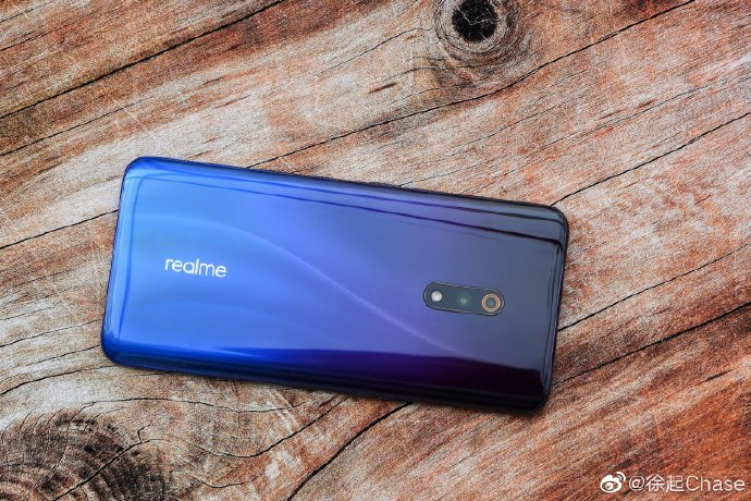 New live photos show the Realme X's rear design - Gizmochina