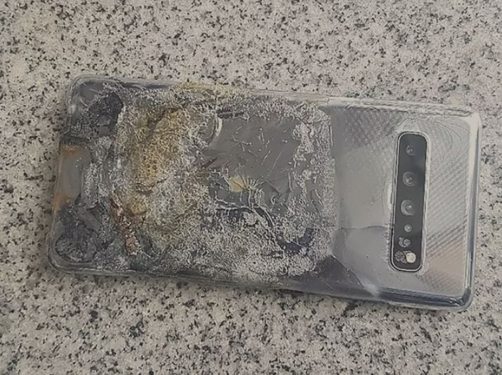 Galaxy S10 5G explodes in South Korea, Samsung claims not their fault ...