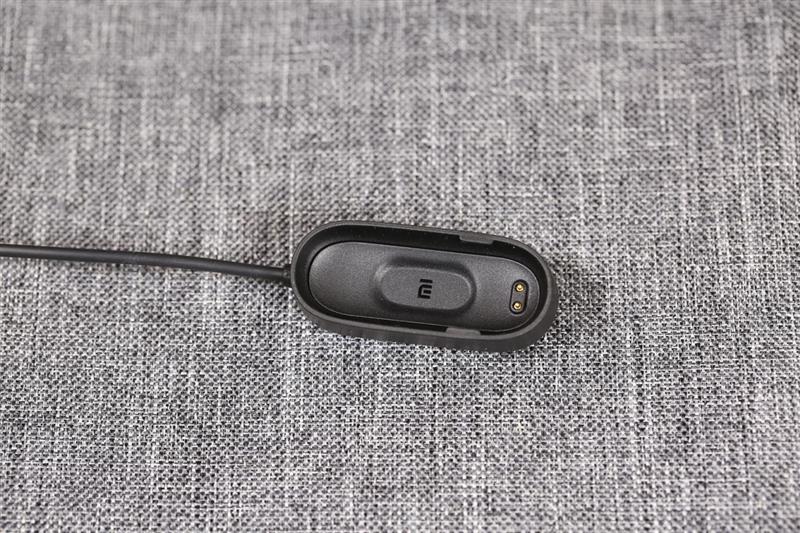 Xiaomi Mi Band 4 in Pictures: A Look at the new design and features ...