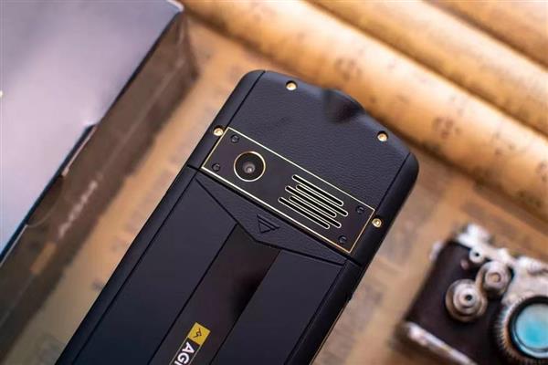 AGM M5 4G Rugged phone with IP68 launched for 399 yuan ($58) - Gizmochina
