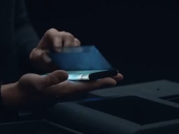 Xiaomi Mi Mix Alpha Unboxing Video and Box Contents - Gizmochina