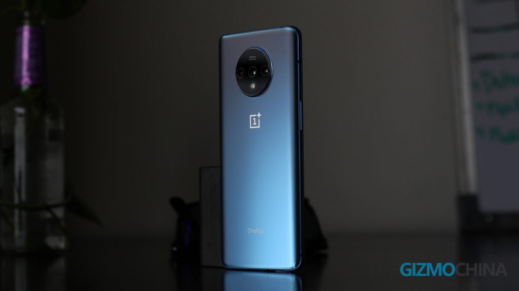 Oneplus 7T Review: 90Hz and an ultrawide cam equals Bliss! - Gizmochina
