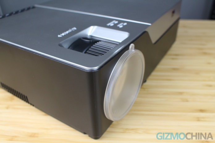 Vankyo V600 Projector Review: good quality and budget price - Gizmochina