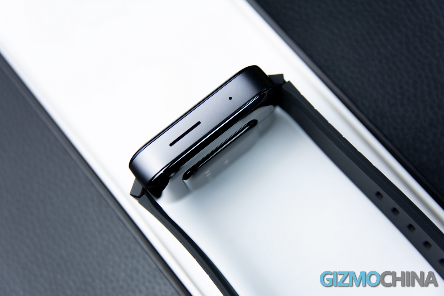 Xiaomi Mi Watch Review: A Phone on your wrist - Gizmochina