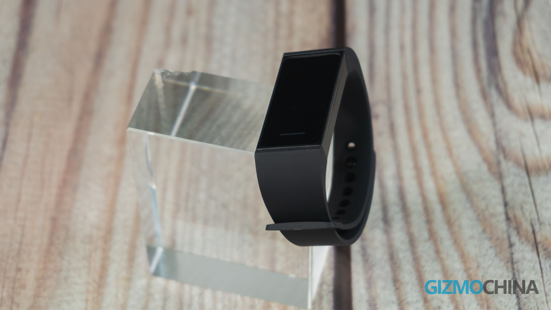 Redmi Band Hands On: A no-nonsense Entry Level Smart Band - Gizmochina