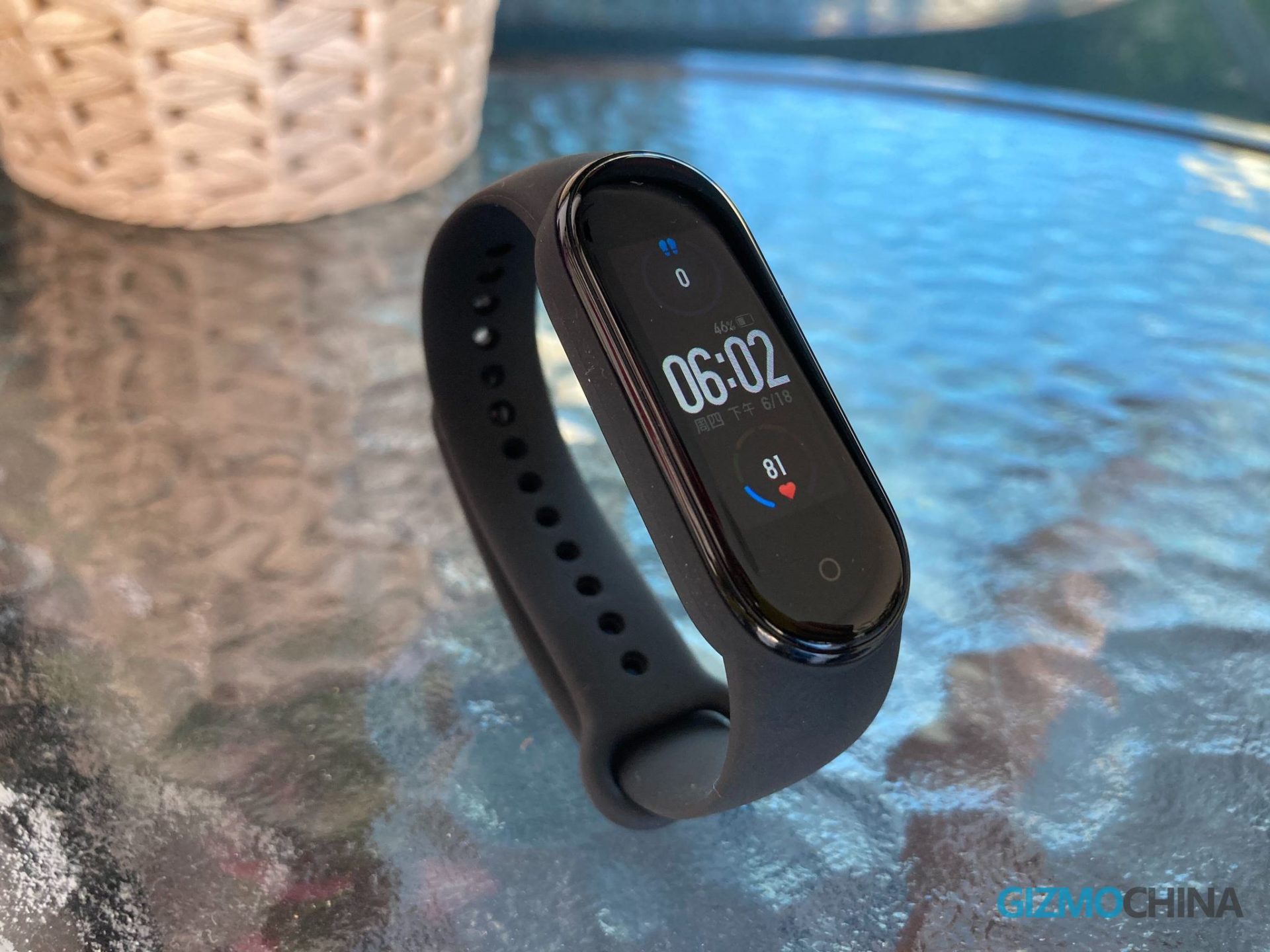 Xiaomi Mi Band 5 Hands On & First Impressions: Better Value than its ...
