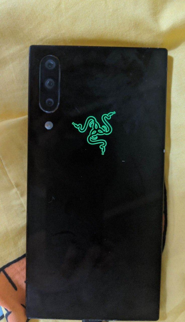 Alleged Razer Phone 3 prototype pictures reveal its design - Gizmochina