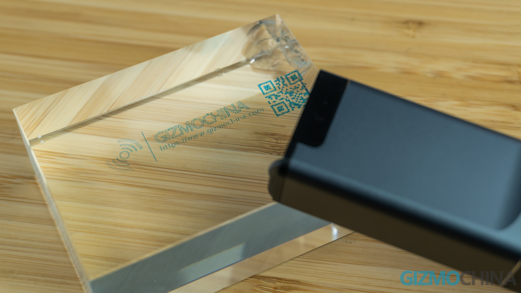 Selpic P1 pocketable printer Review: carry a smart printer for any ...