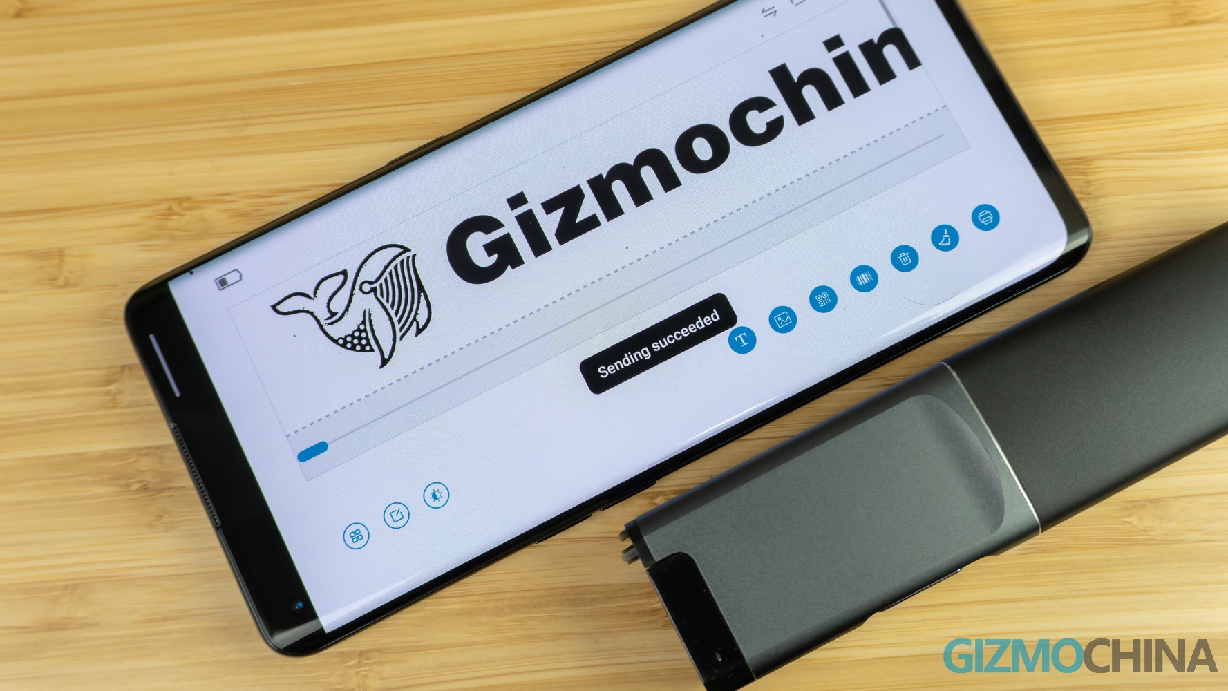 Selpic P1 pocketable printer Review: carry a smart printer for any ...