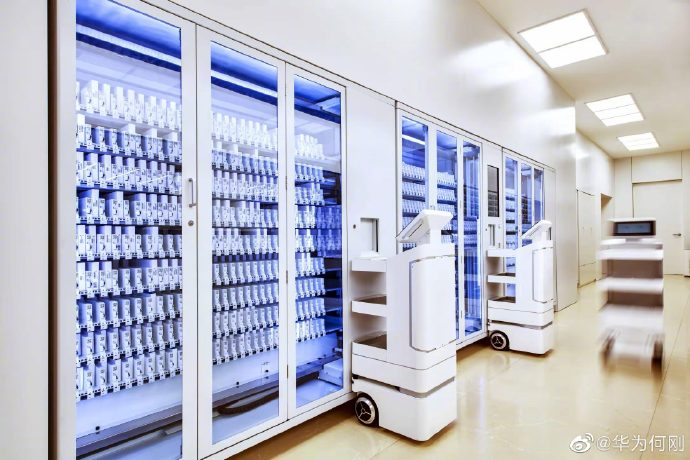 Huawei's new Service Center has Automated Robots, Face-Face Engineer ...