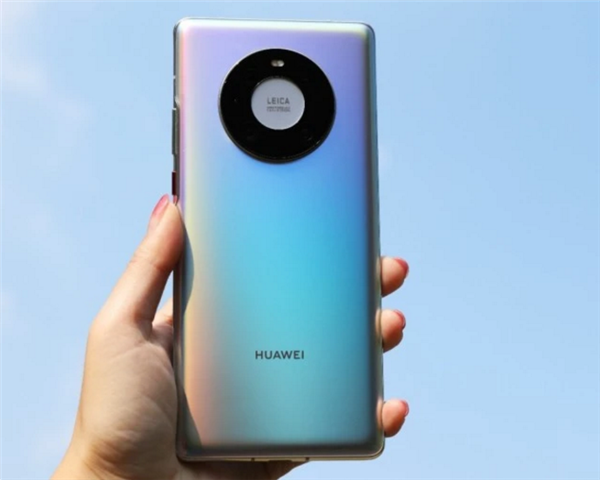Huawei will reportedly use liquid lens in its flagship phones next year ...