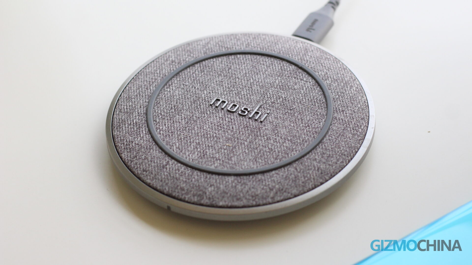 Moshi Otto Q Wireless Charger Review: A Stylish 10W Charger for your ...