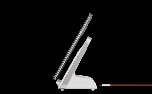 OnePlus Warp Charge 50 Wireless Charger has a better design thanks to ...