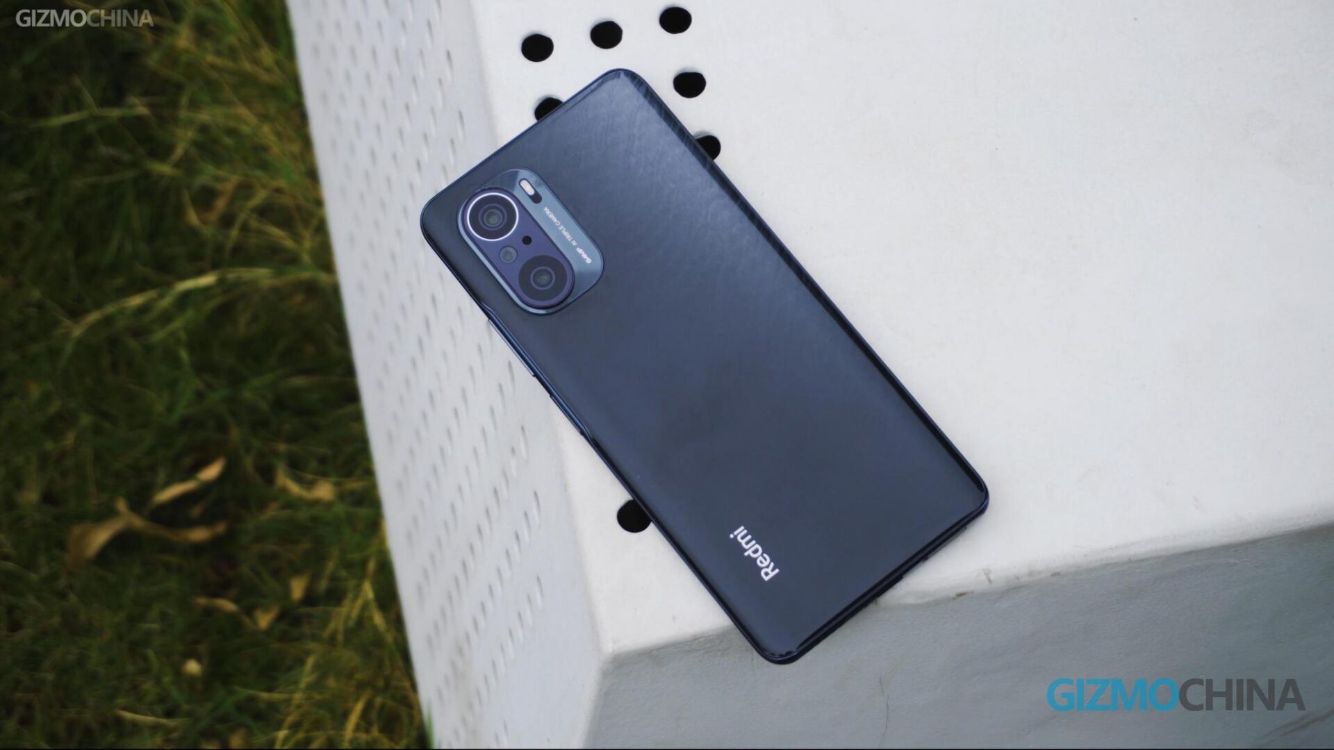 Xiaomi applies for Dinosaur graphic trademark, could be the Redmi K50 ...