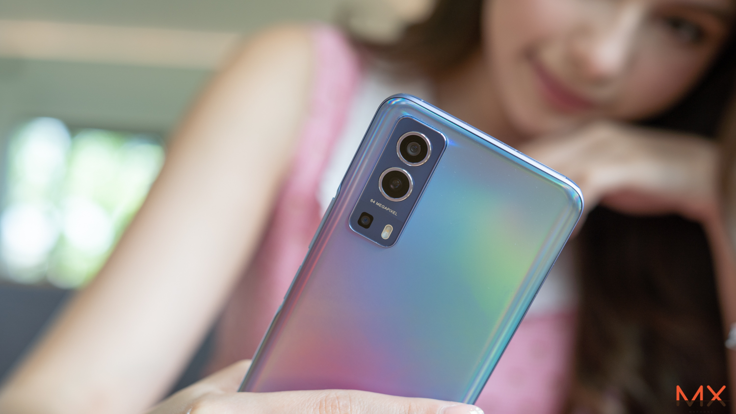 Vivo Y72 5G early unboxing reveals in-box contents, specs, & live ...