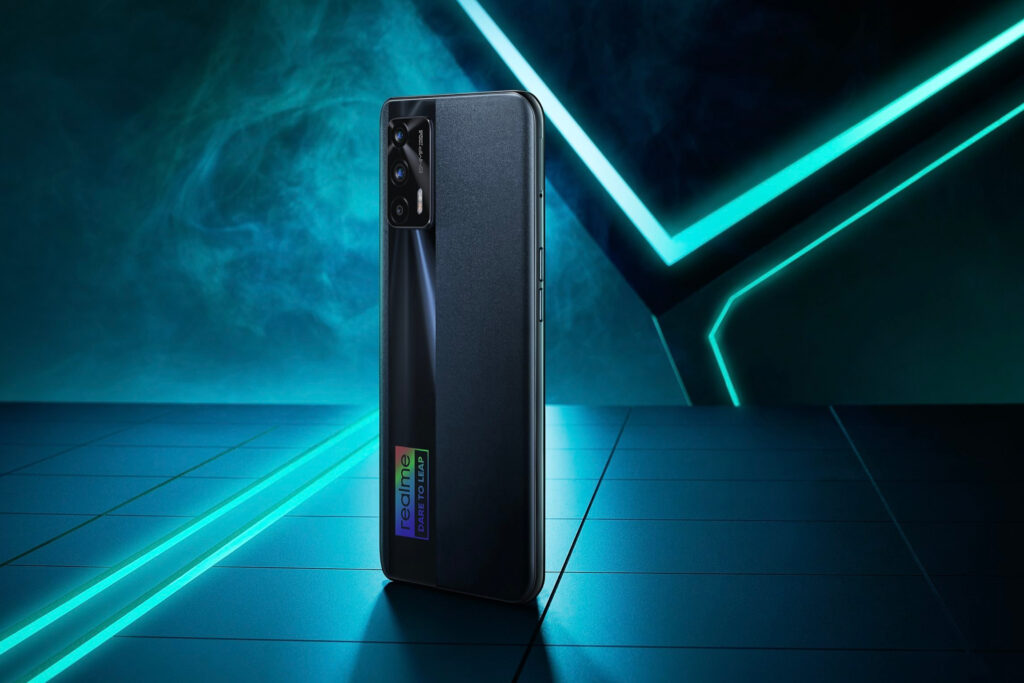 realme GT Neo launched with Dimensity 1200 SoC and 120Hz AMOLED display ...