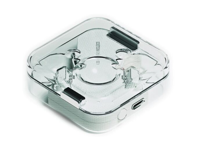 Here is a better look at the case of the Nothing ear (1) earbuds ...