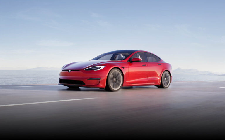Tesla launches Full Self-Driving subscription package that costs $199 ...