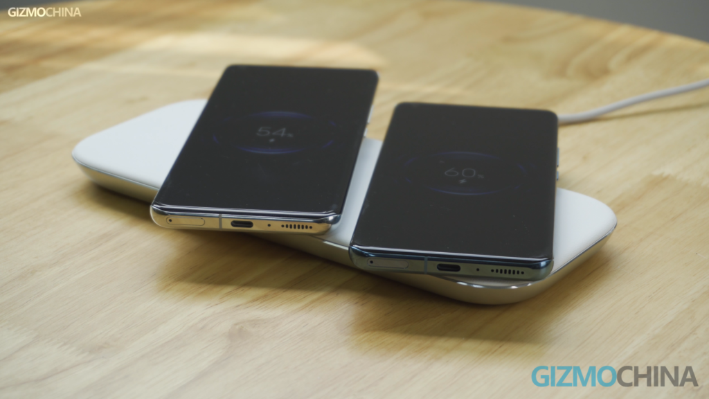 Xiaomi Multi-coil wireless charging pad Review: Charge 3 Phones ...