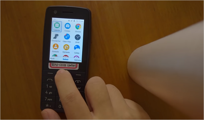 Nokia 400 Android-powered feature phone resurfaces in a hands-on video ...