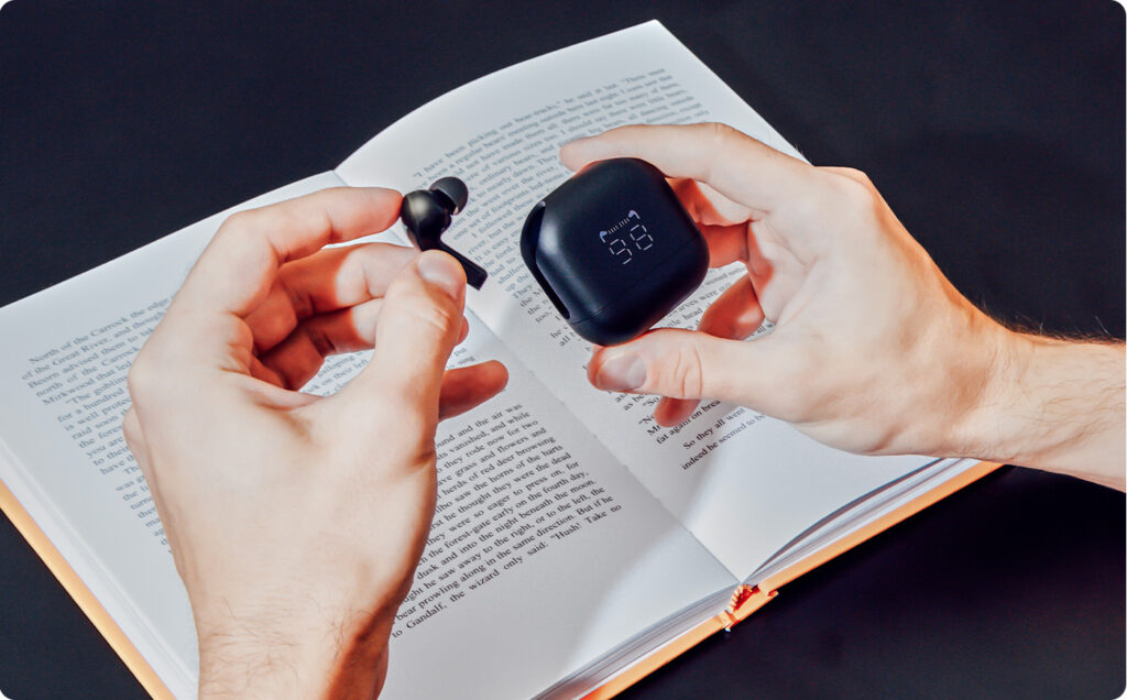 Infinix XE20 and XE25 TWS earphones with super-low latency mode ...